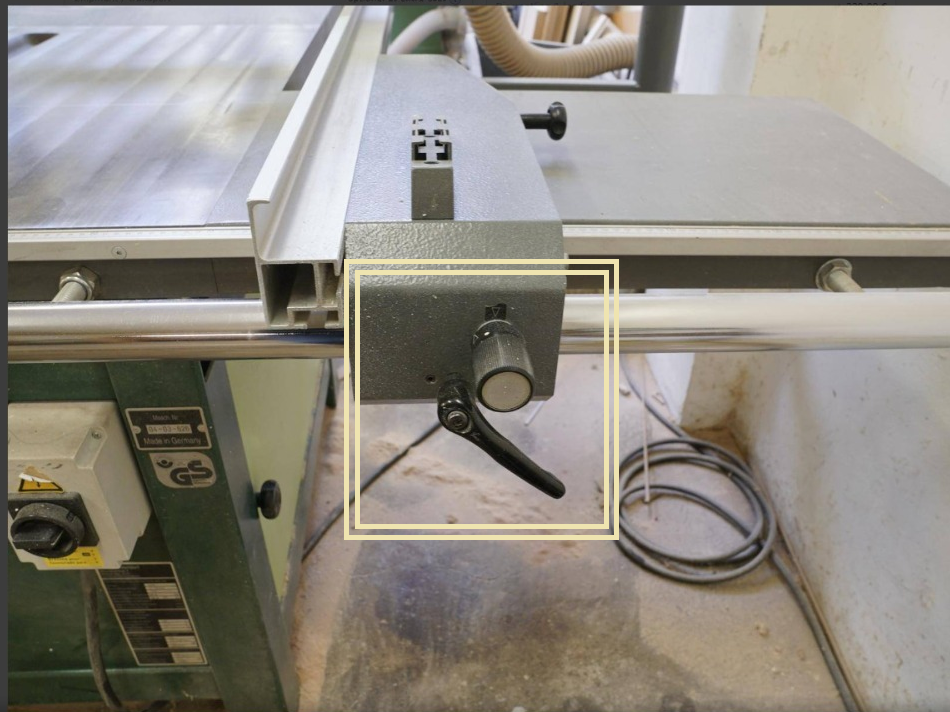 Altendorf WA80 (older model) rip fence fine adjustment mechanism ...
